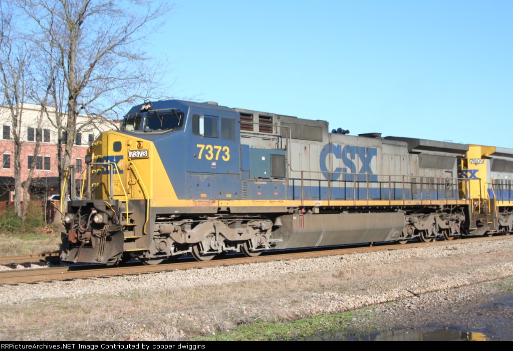 CSX7373 leads F741